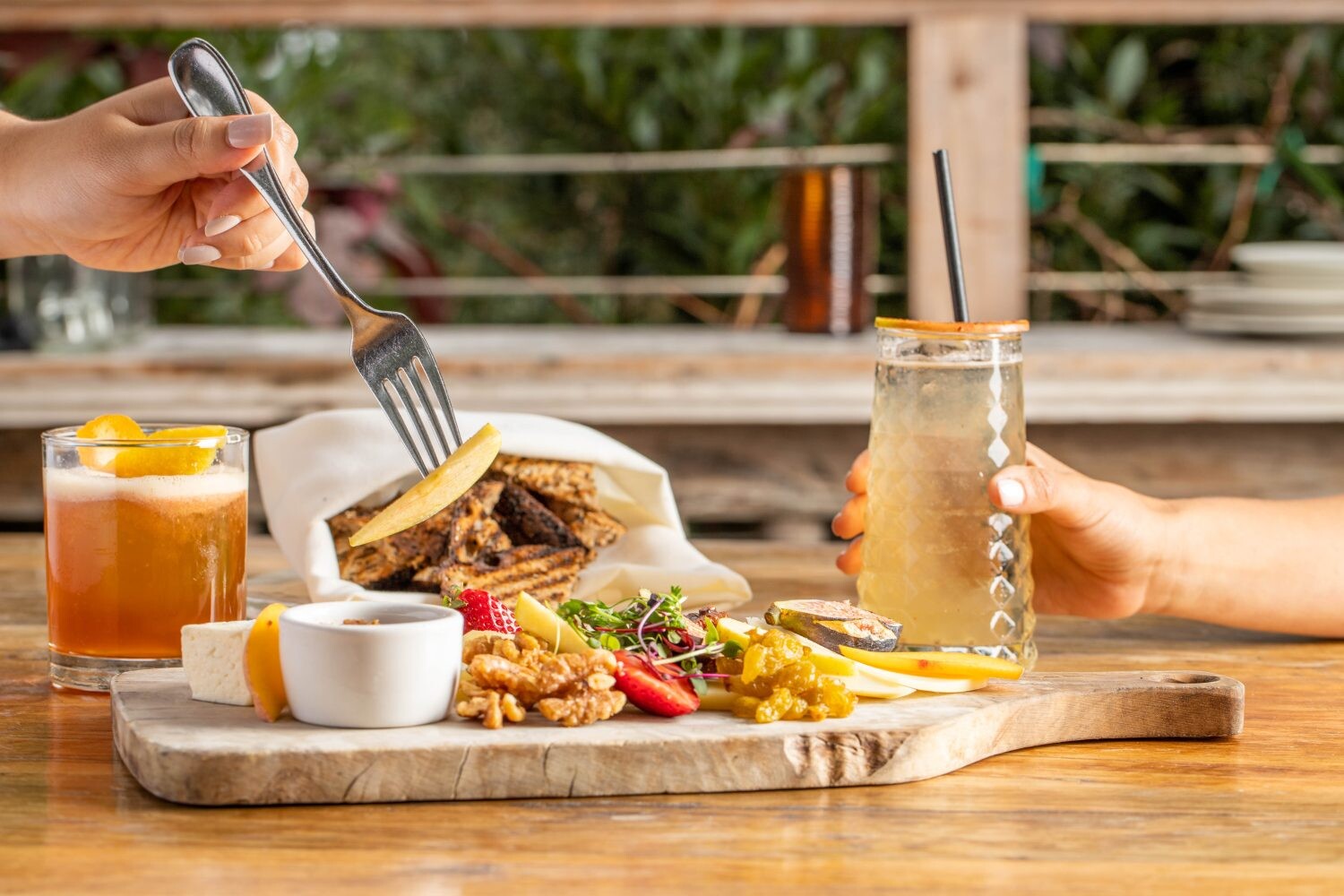 10 Delicious Balboa Island Restaurants - Visit Newport Beach