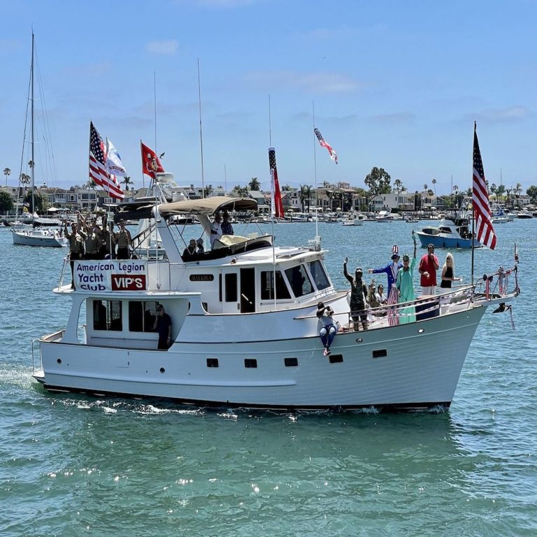 Balboa Peninsula Restaurants, Shopping, & Hotels | Visit Newport Beach
